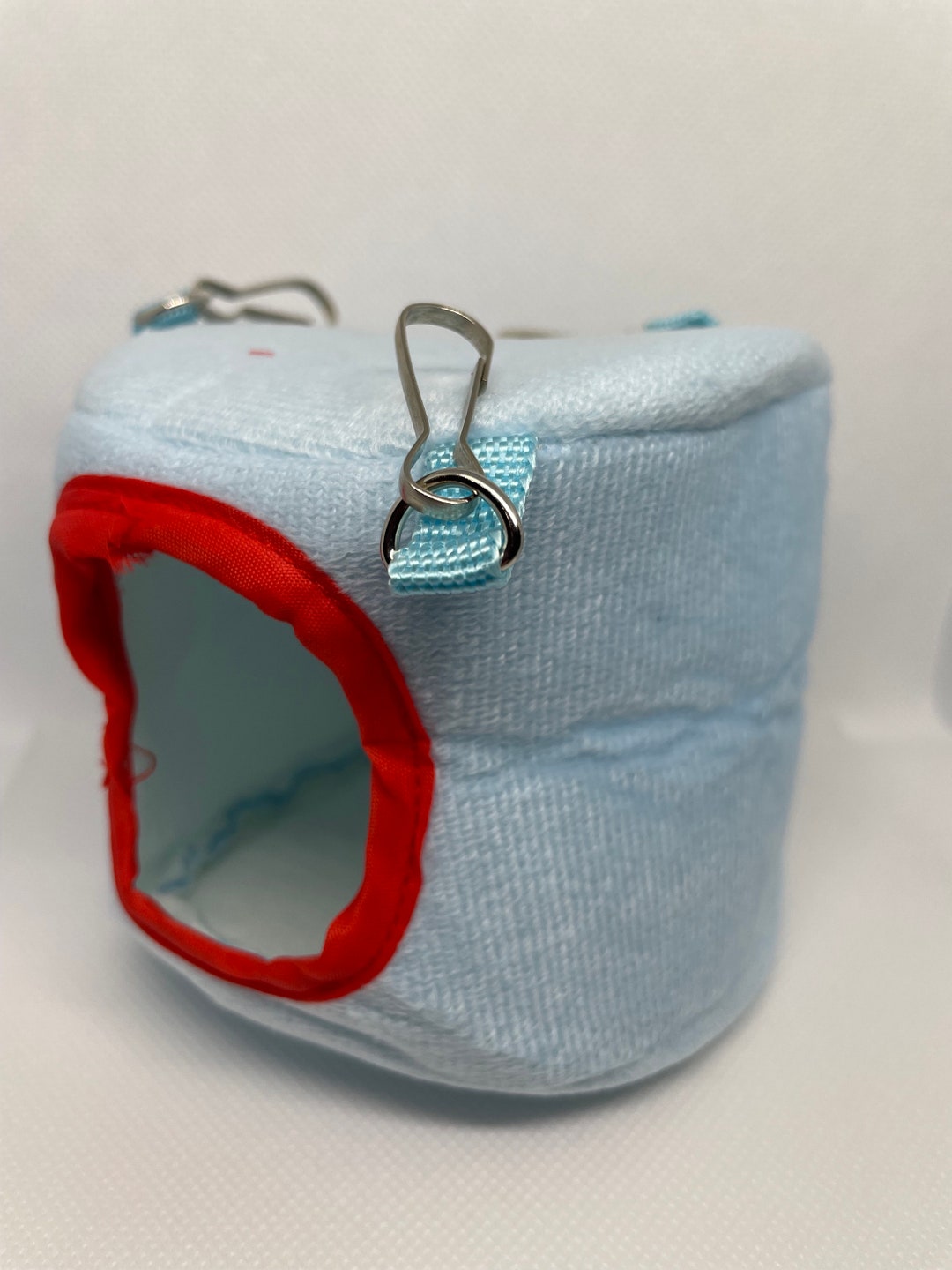 Cute Small Bird Nest Cosy. Pet Birds Love These Colorful Hide Houses ...