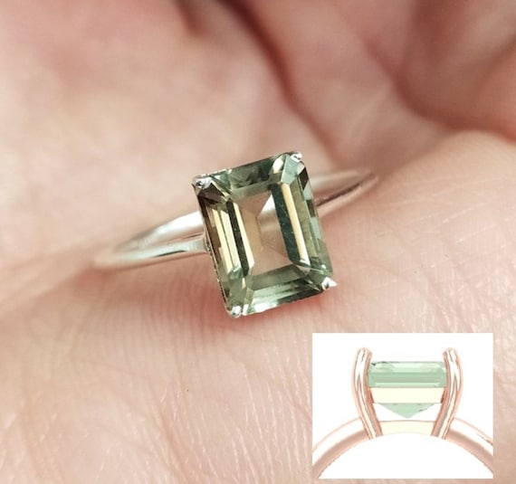 Light emerald ring store