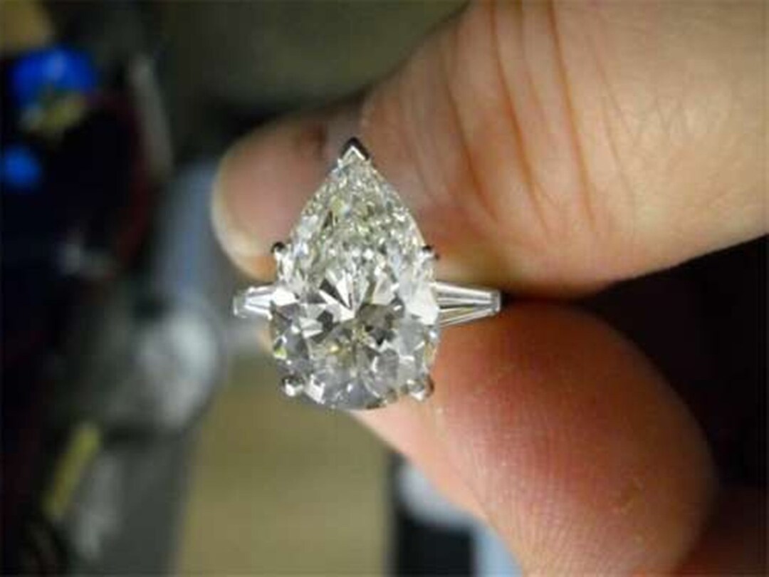 Pear With Tapper Baguette Cut Diamond Ring / Three Stone Teardrop Ring ...