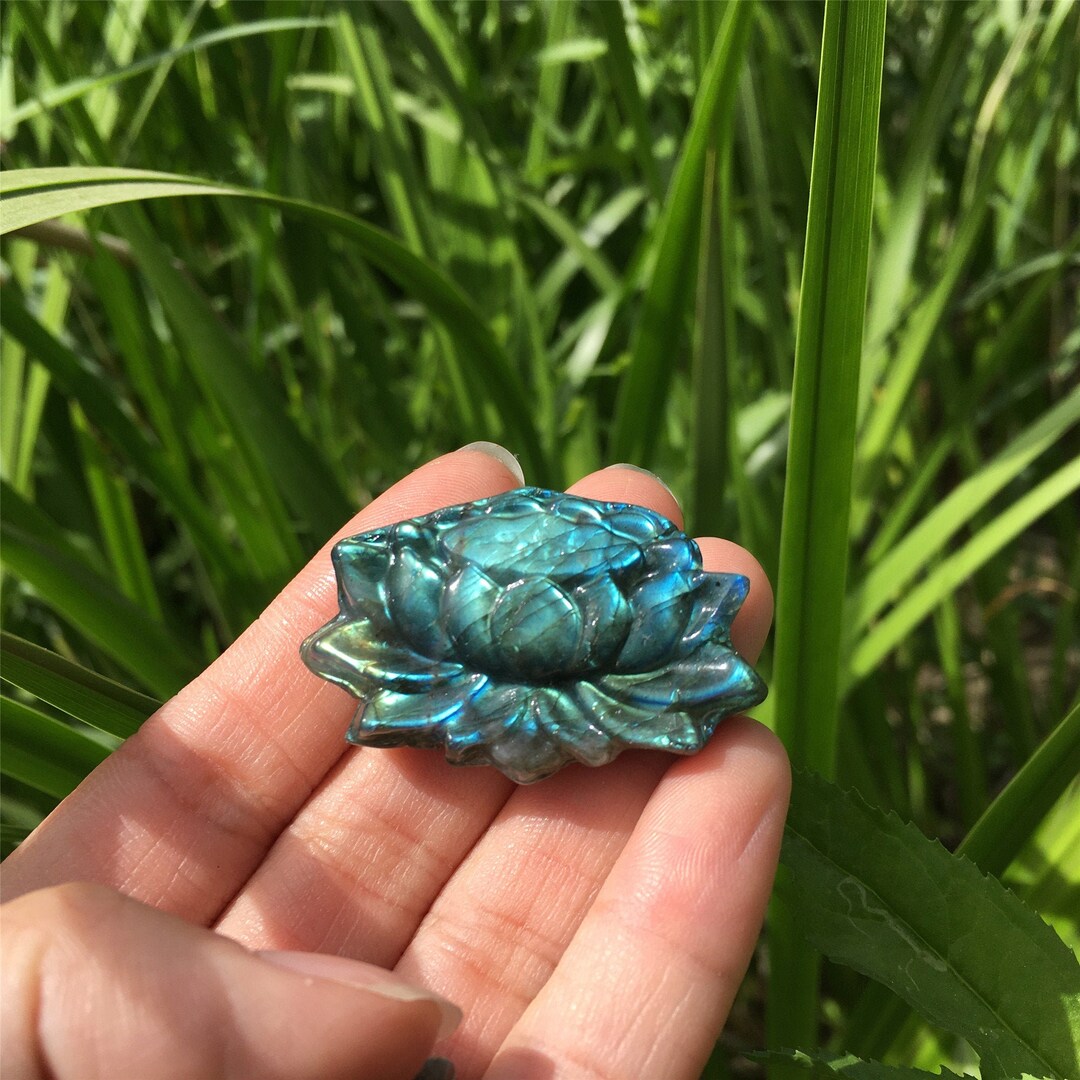 10g Natural Labradorite Lotus,quartz Crystal Lotus,crystal Pendant,rock ...