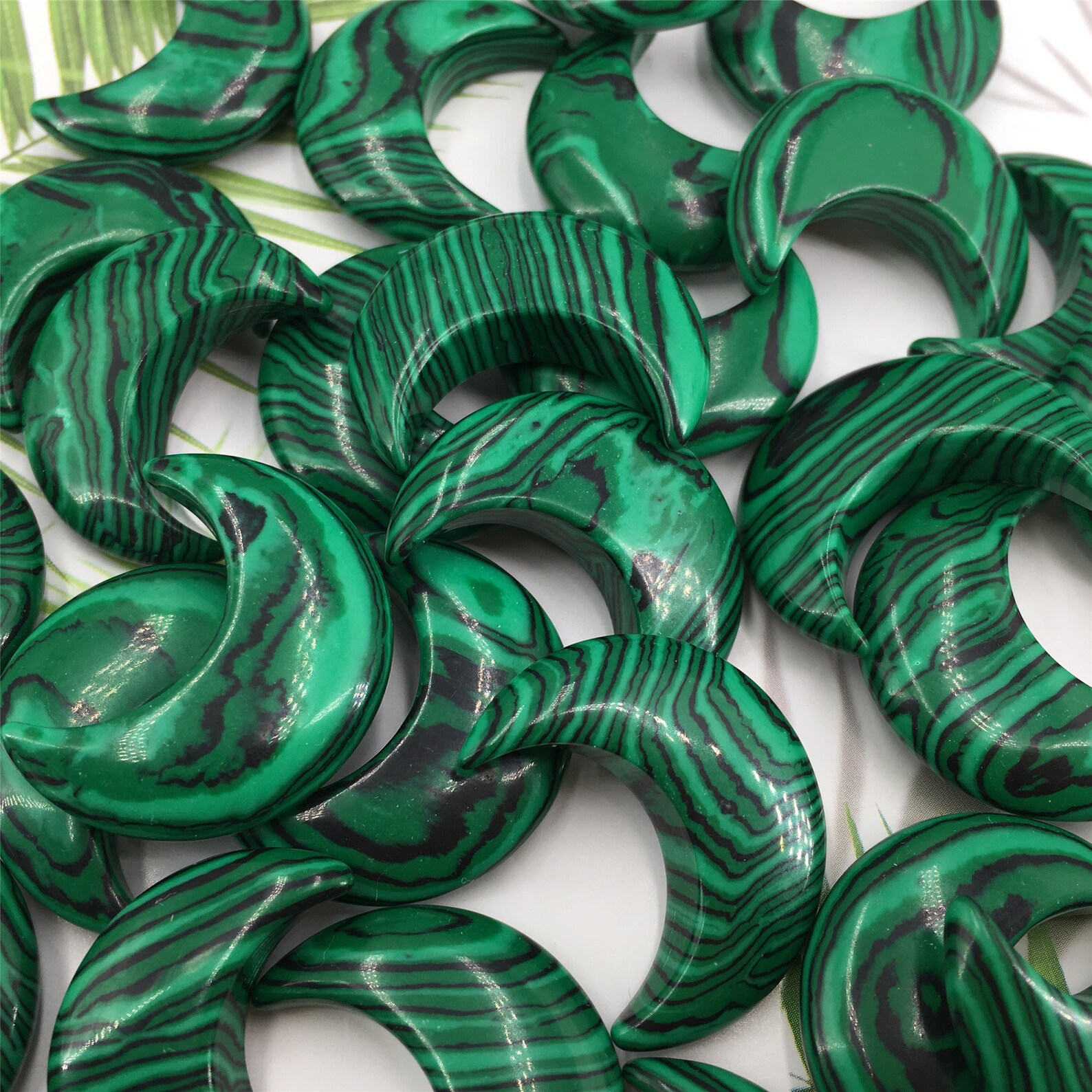 10PCS Malachite Quartz Mooncrystal Pendantstonereiki - Etsy