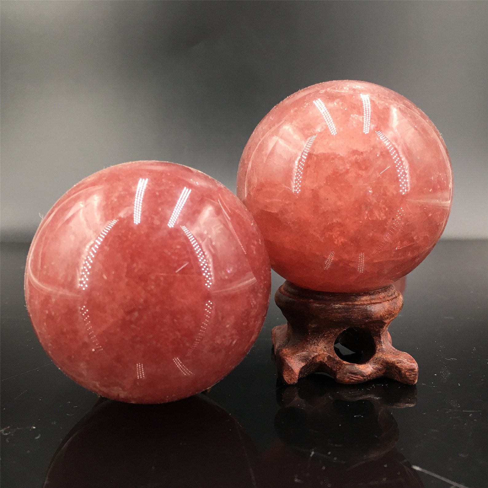 1PC 50mm Natural Strawberry Quartz Crystal Sphere Crystal - Etsy