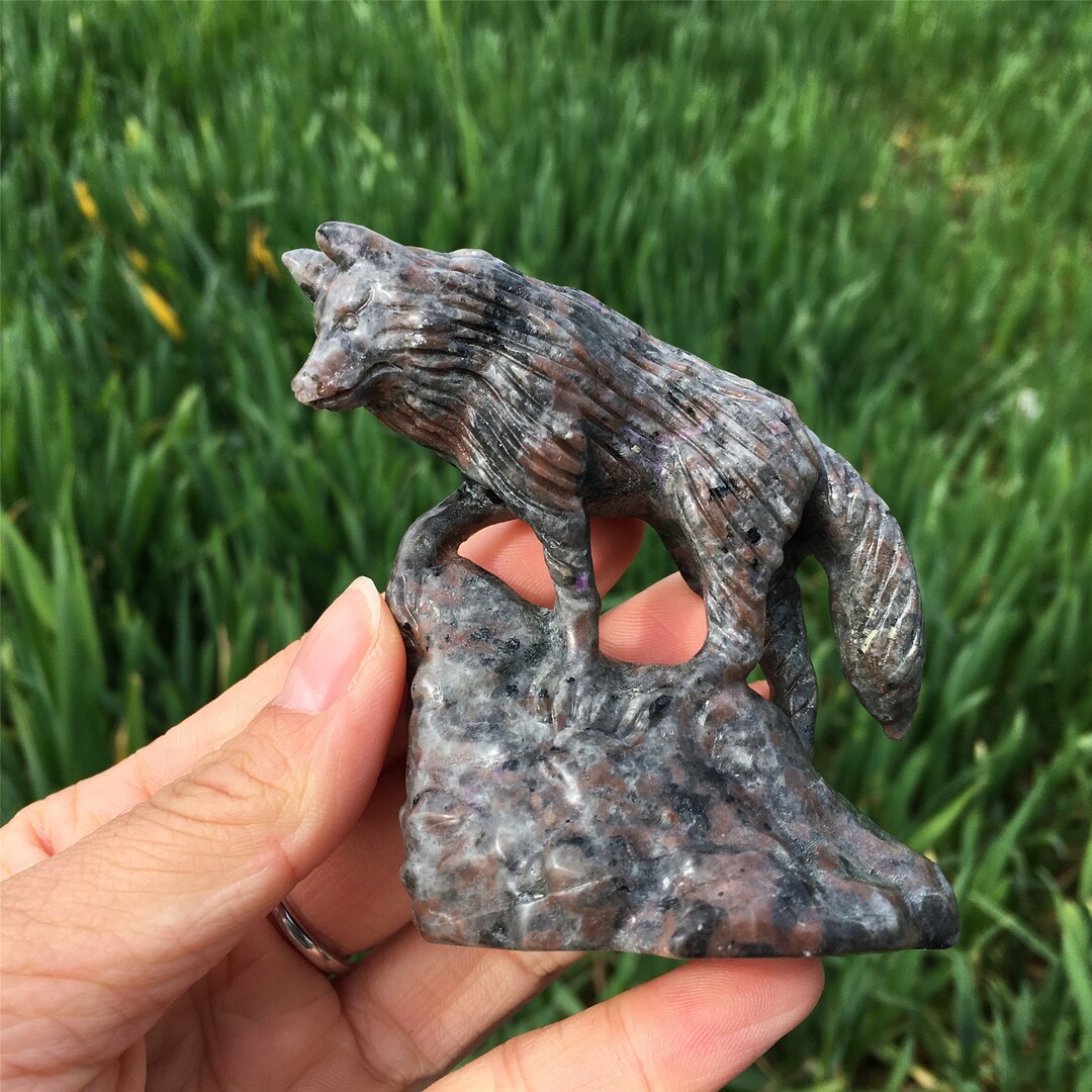 1PC Natural Yooperlite Wolf,quartz Crystal Wolf,home Decoration,reiki ...