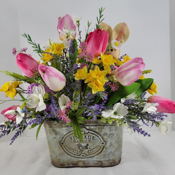 Spring Table Centerpiece - Etsy