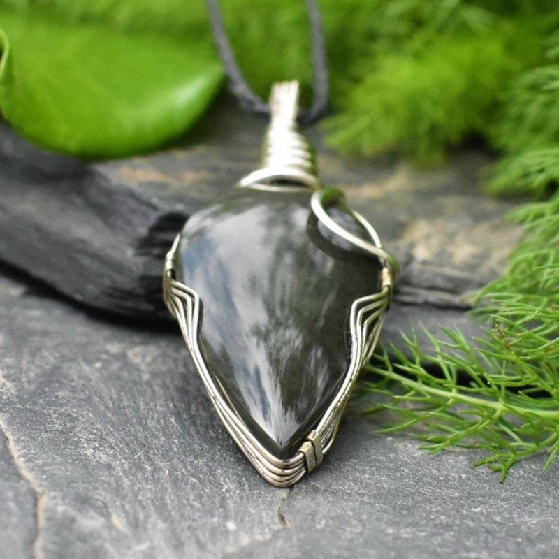 Obsidian Necklace - Etsy