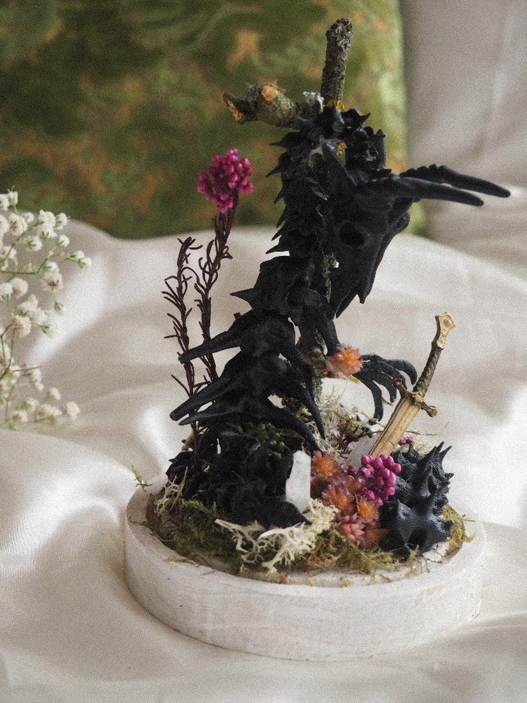 Handmade Diorama Dragon memento Mori Fantasy Cloche Medieval Dark ...