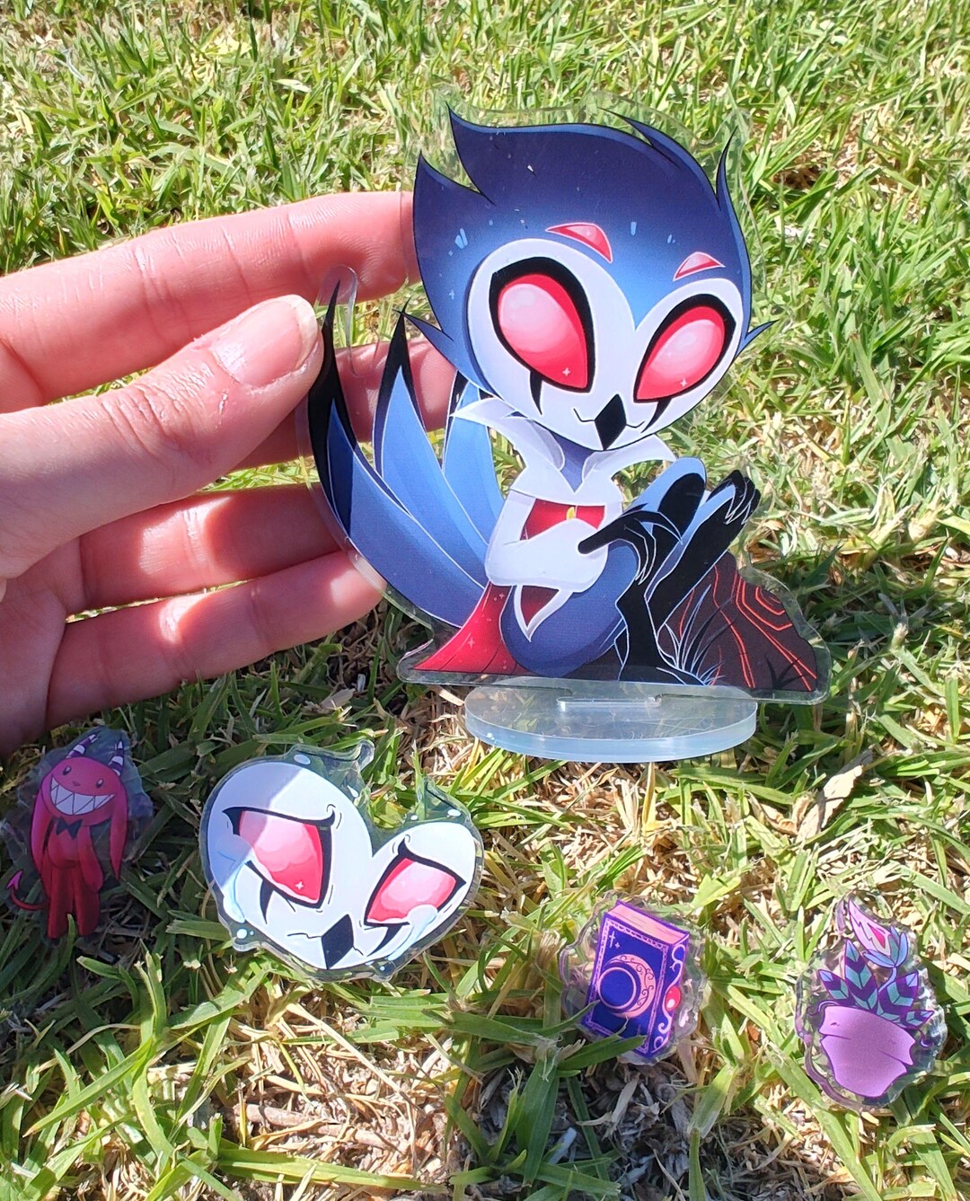 Kid Stolas Acrylic Magnetic Standee With His Imp Plush, Plant and Book ...