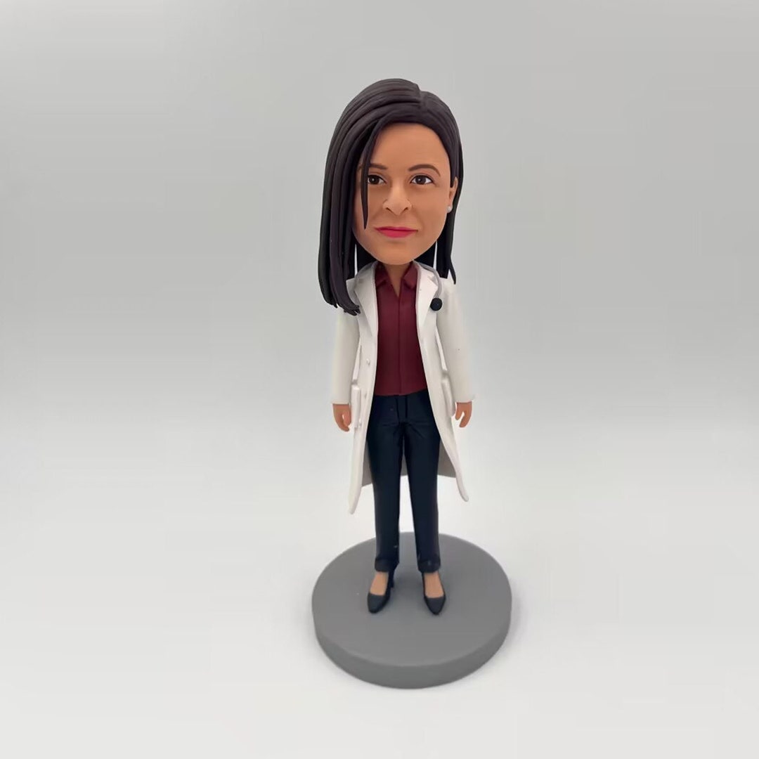 Custom Female Doctor Bobblehead: Personalized Clay Doctor Figurine ...