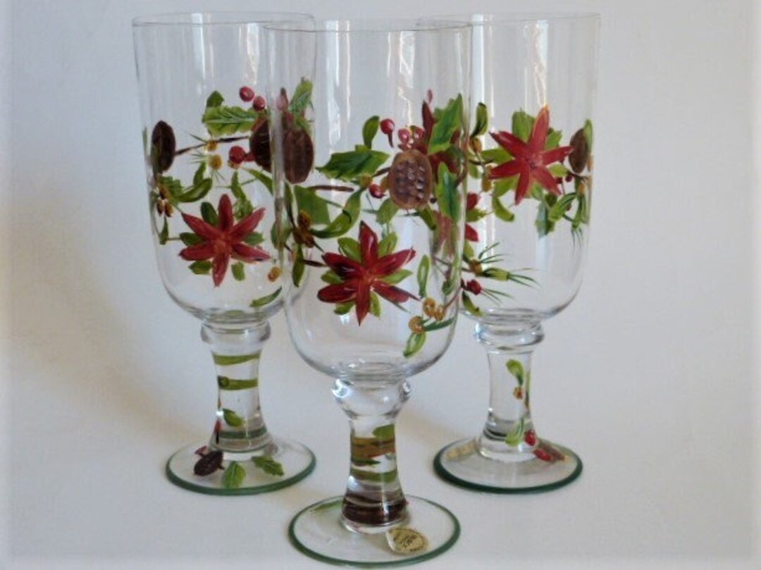 BLOCK CRYSTAL Glasses Set of 3 Red Flowers Berries Brown Nuts Green ...