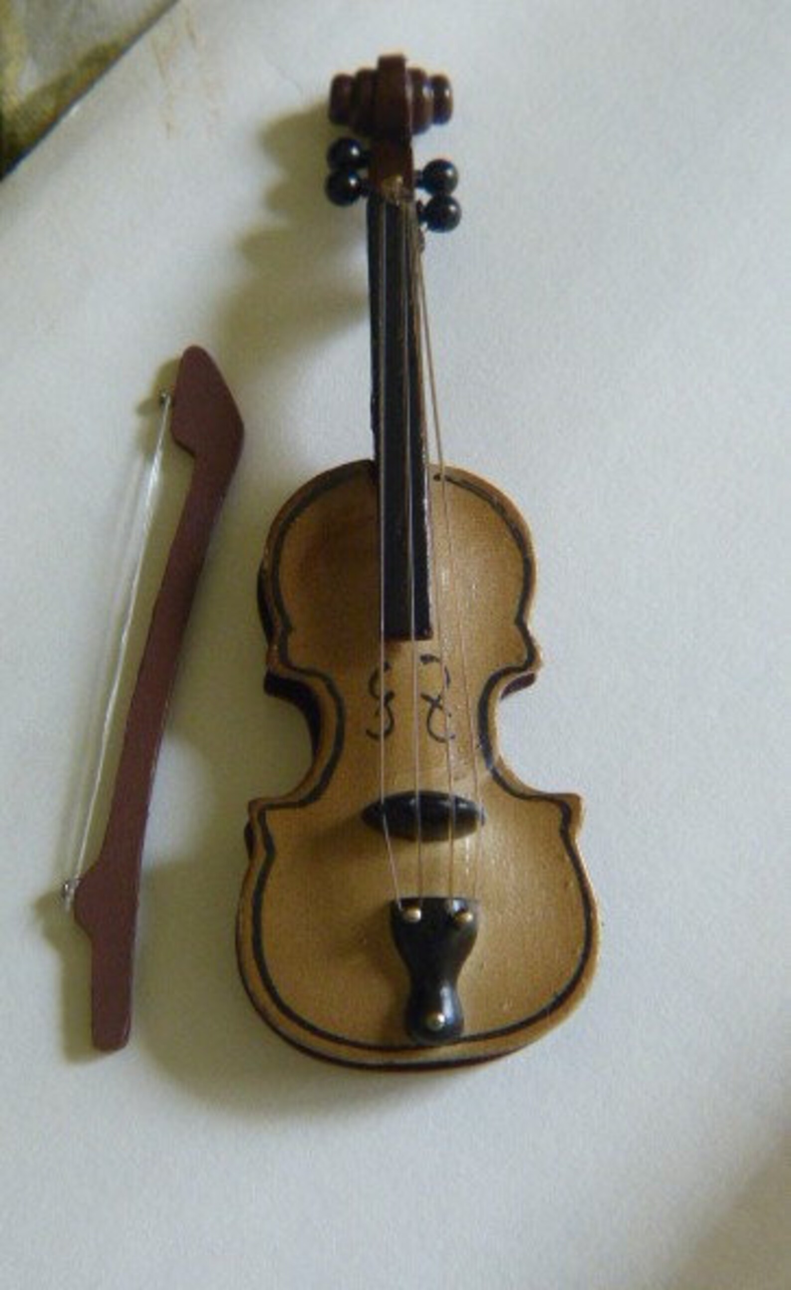 M.I. HUMMEL Doll Little Fiddler GOEBEL the Danbury Mint B672 ...