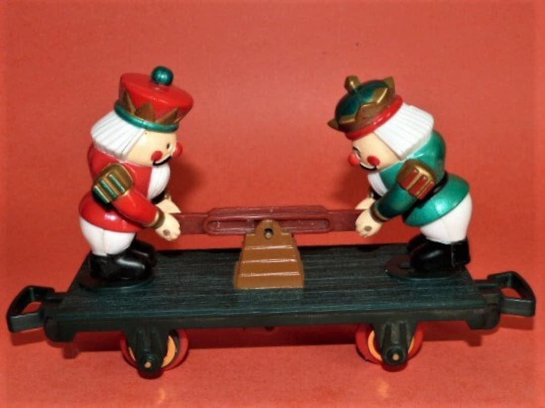 1996 TOY STATE Christmas Express Plastic Train Set Green Flatbed Car 2 ...