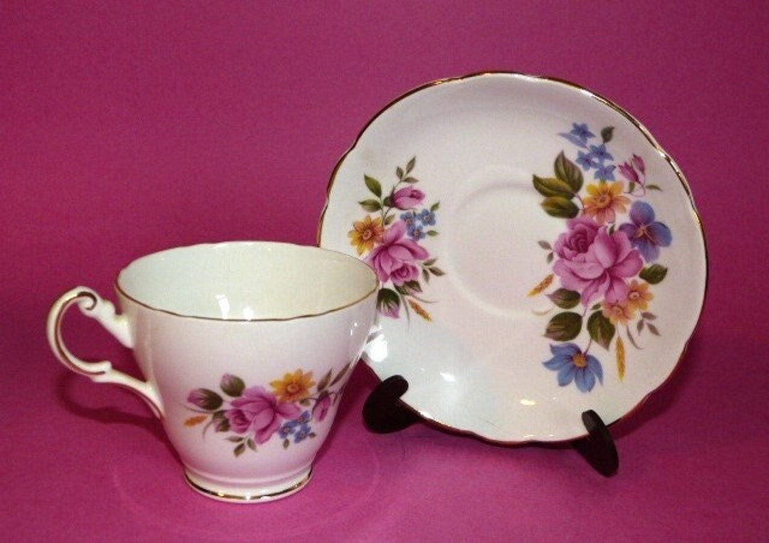 REGENCY Teacup Coffee Cup & Saucer English Bone China Summer Flowers ...