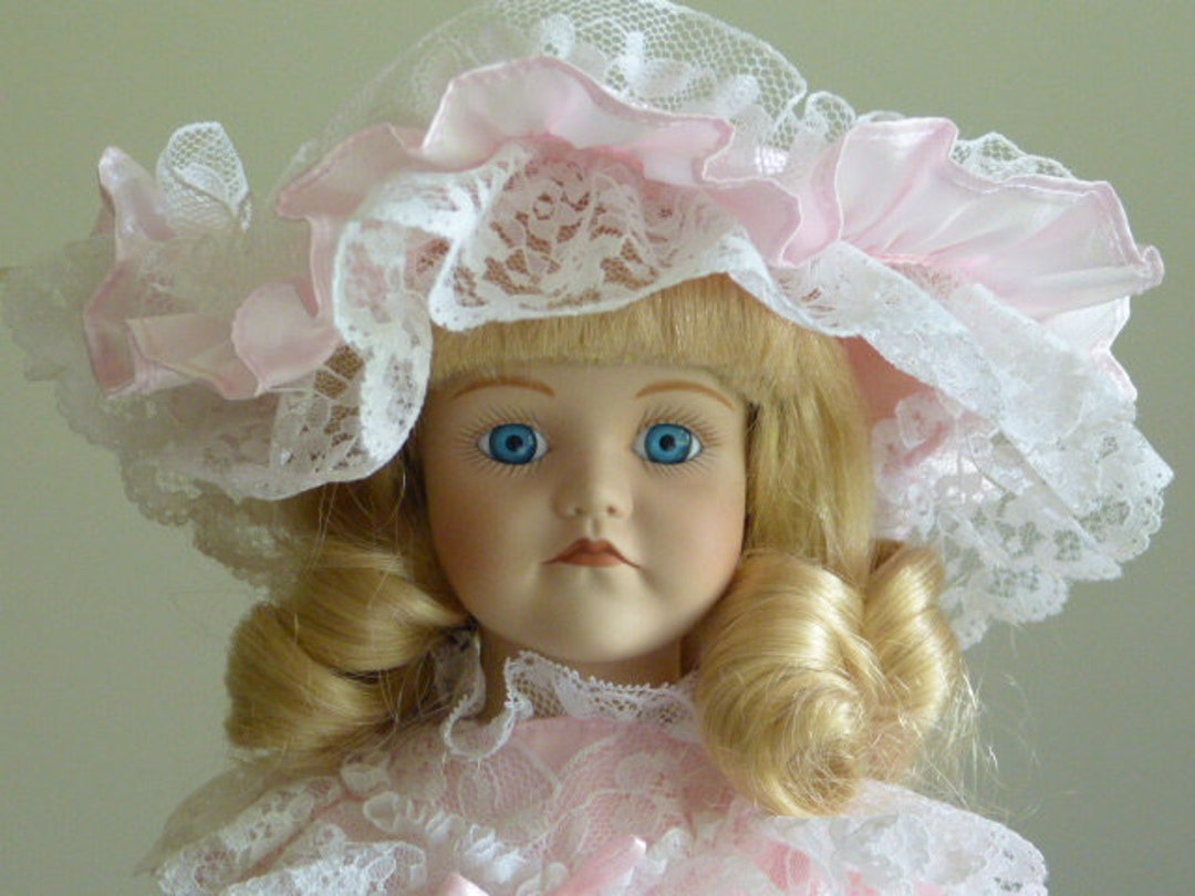 REGENCY DOLLS Collectors Series SARAH #14101 Fine Bisque Porcelain ...