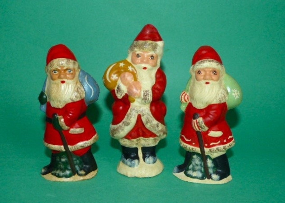 RICH CONNOLLY Folk Art Modern Santas With Sack Chalk Ware Signed 49 ...