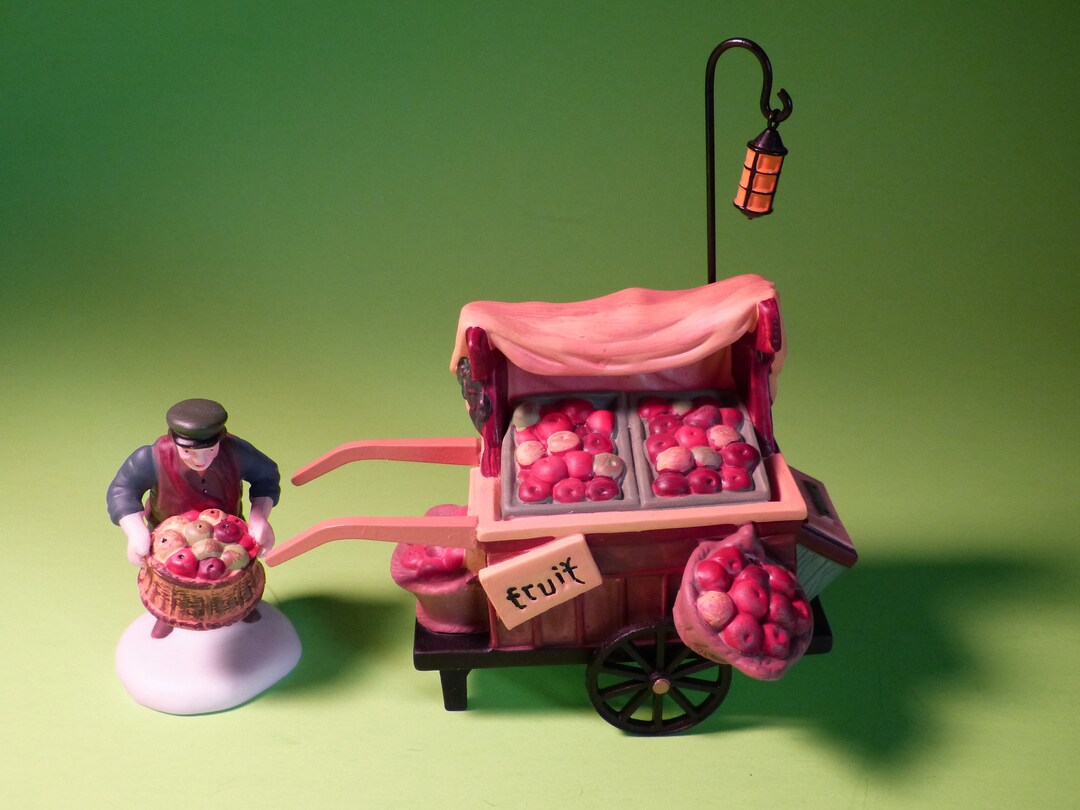 DEPARTMENT 56 Chelsea Market Fruit Monger & Cart Set of 2 the Heritage ...