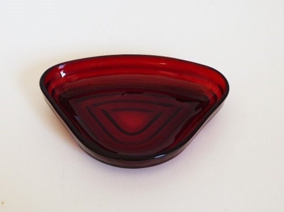 ANCHOR HOCKING Manhattan Ruby Red Triangle Relish Dish Inserts 4.5” X 6 ...