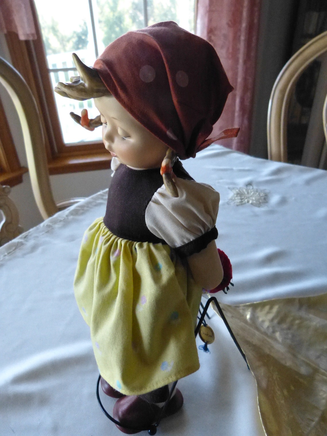 M.I. HUMMEL GOEBEL Porcelain Doll Girl Holding Flowers Behind Back 1990 ...