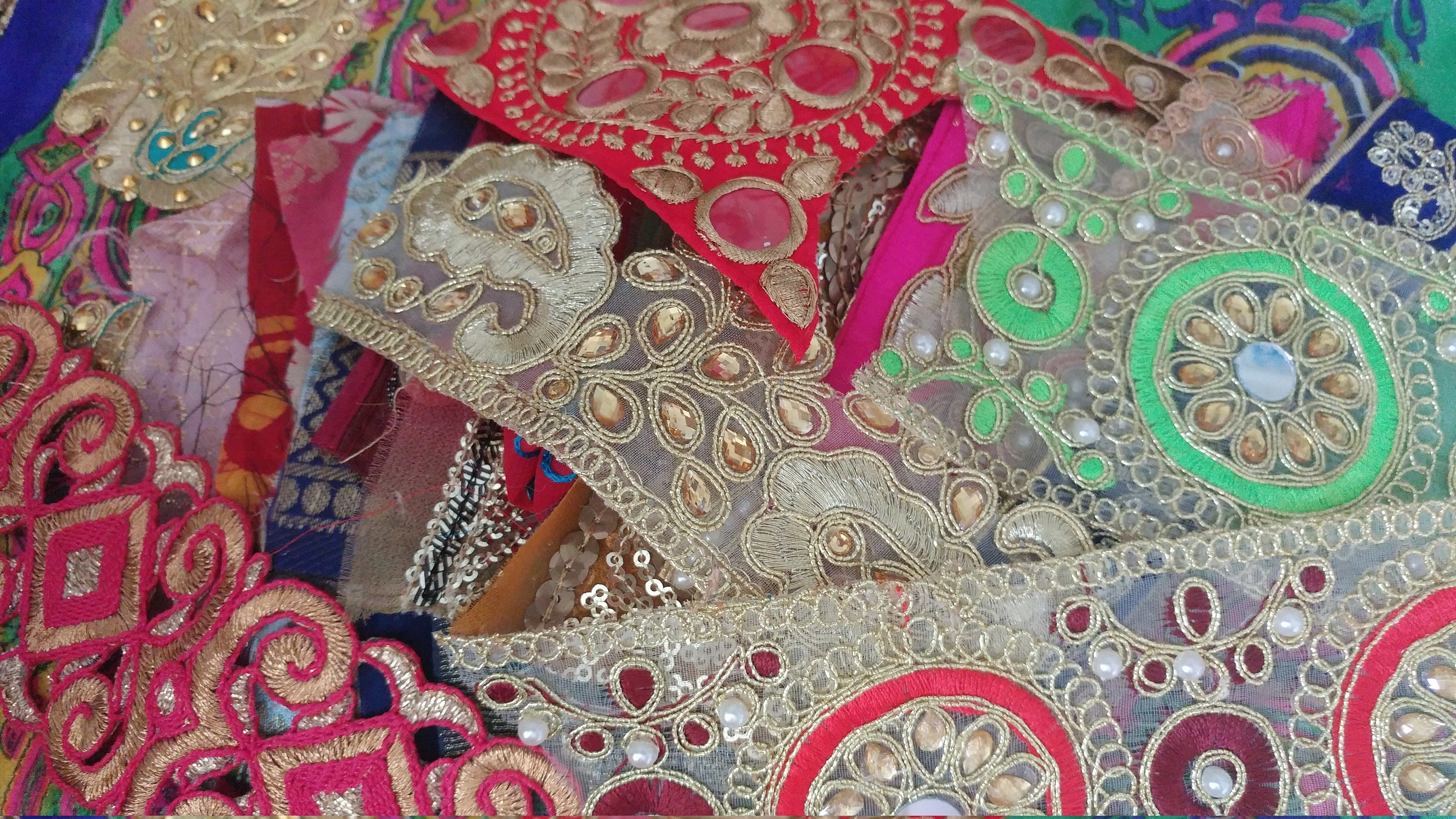 Beaded & Silk Sari Bundle 25 Pieces - Etsy