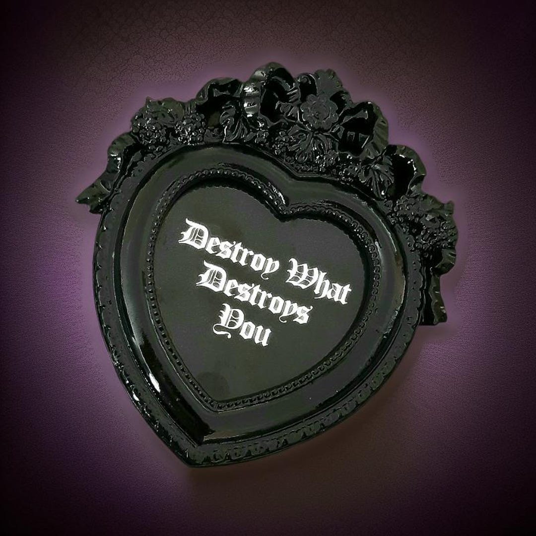 Baddie Gothic Mini Frame (duties Paid) - Etsy
