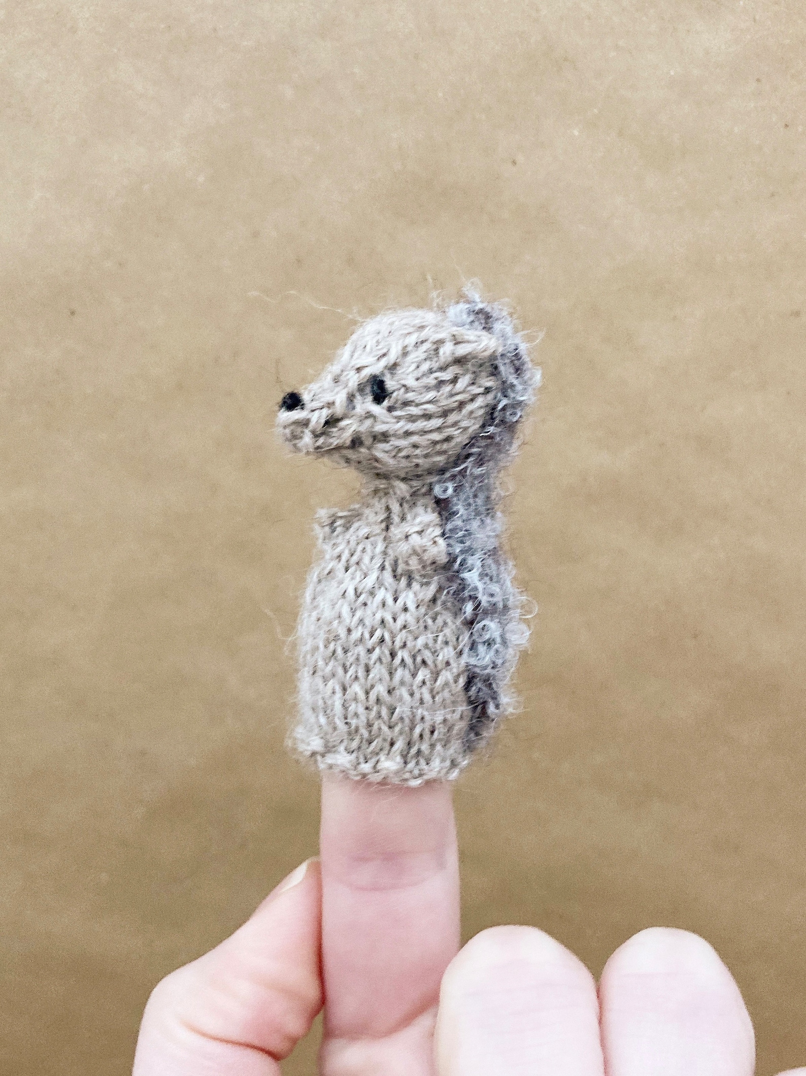 Hedgehog Finger Puppet - Etsy