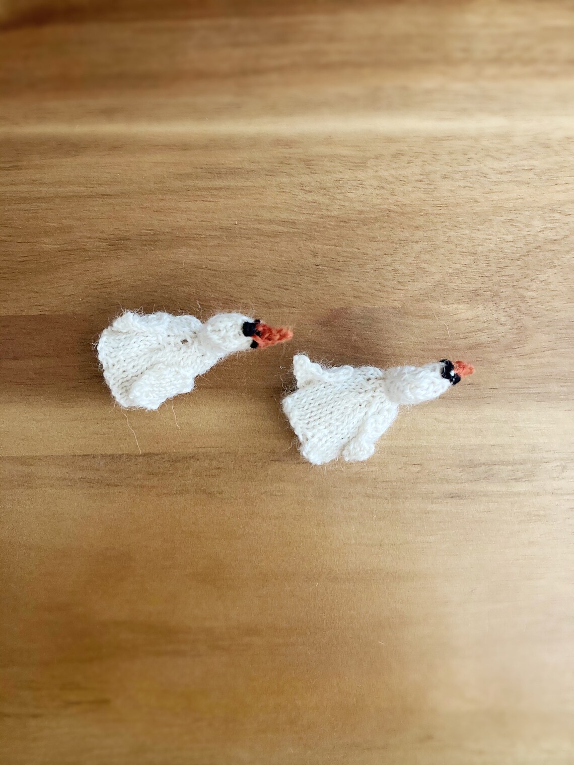Swan Finger Puppet - Etsy