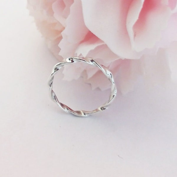 Silver Twisted Ring - Etsy