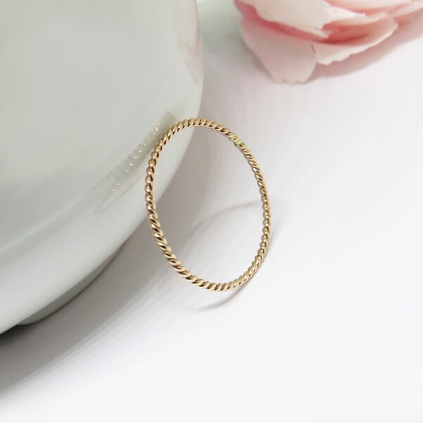 Gold Twisted Ring - Etsy