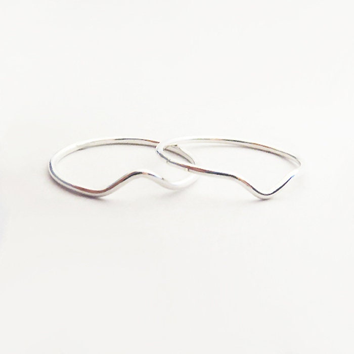 Thin V-ring Hammered or Smooth Stacking Ring Simple 925 - Etsy