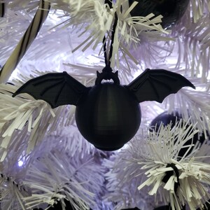Bat Bauble Tree Ornament • Gothic Holiday Home Decor • 3D Printed - Etsy
