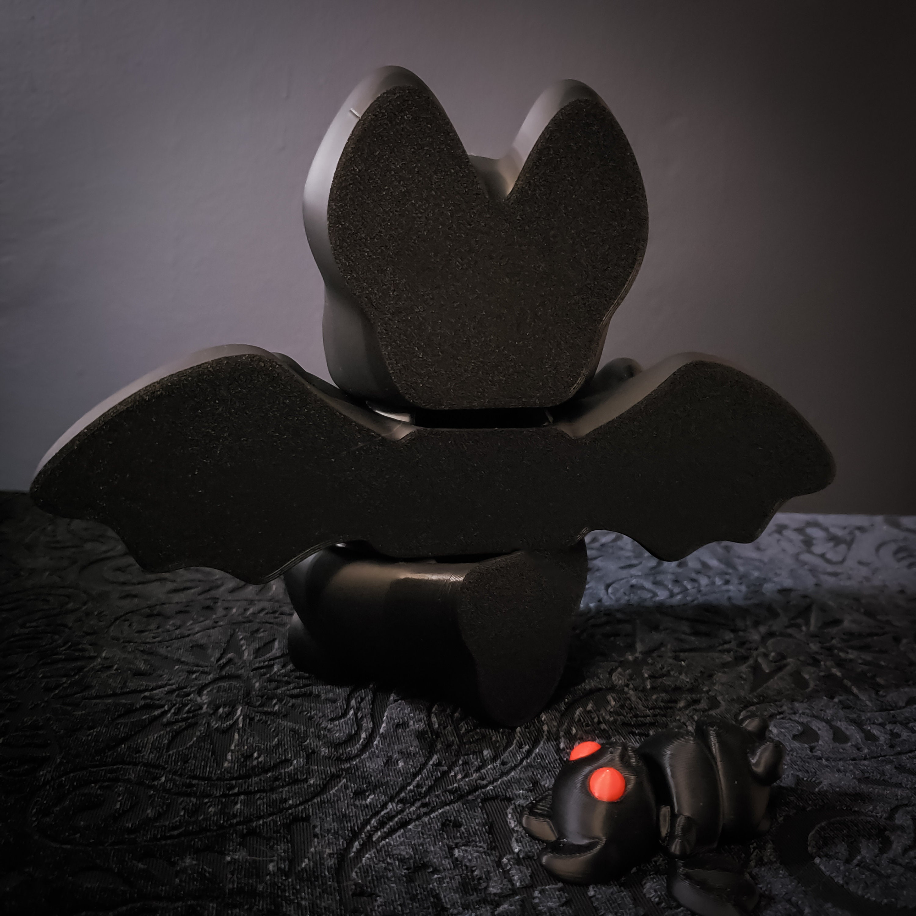 Bat Buddy Fidget Toy • Gothic Home Decor • 3D Printed - Etsy