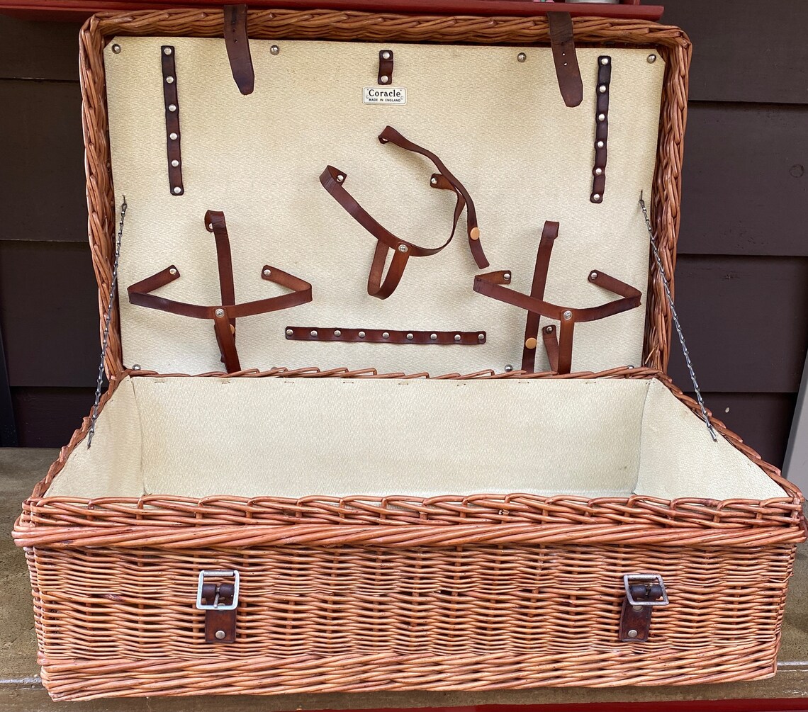 Coracle Antique Wicker Picnic Basket for 6 People - Etsy