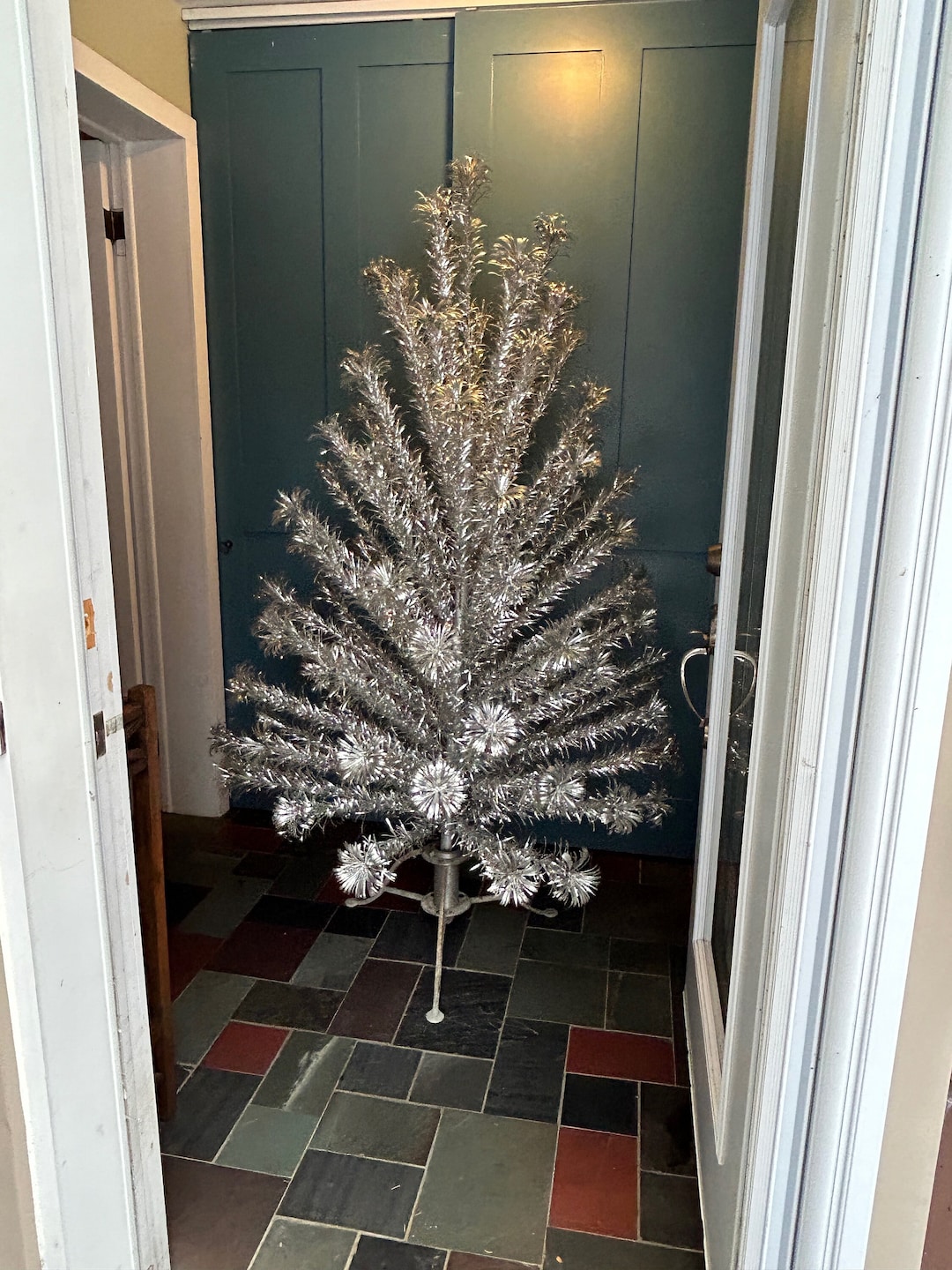 Aluminum Christmas Tree, Evergleam 6'/1.82 M, Vintage - Etsy