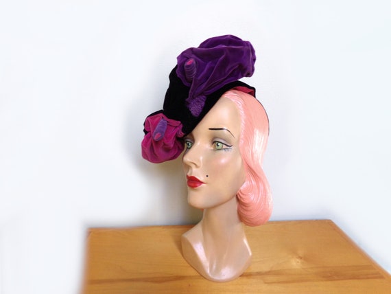Vintage 1940's Velvet Asymmetrical Tilt Hat~ - Gem