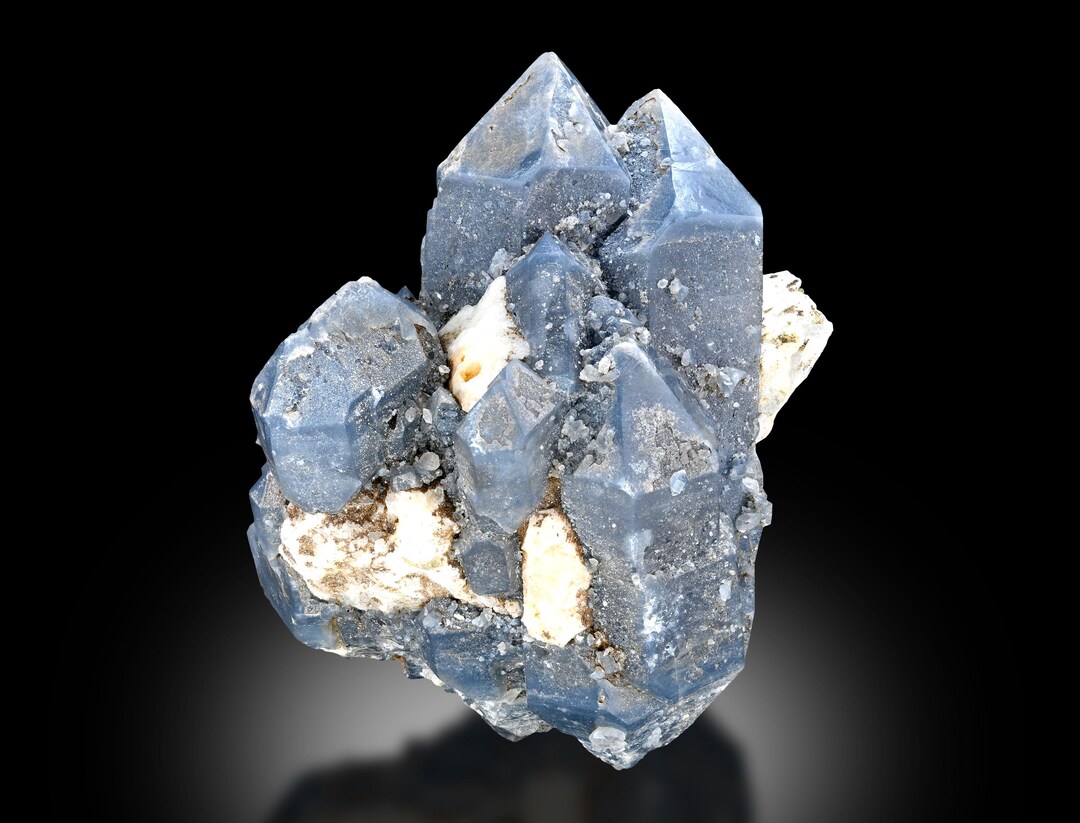 84 Grams Stunning Blue Quartz Natural Crystal, 5.5 X 4 X 3.7 Cm From ...