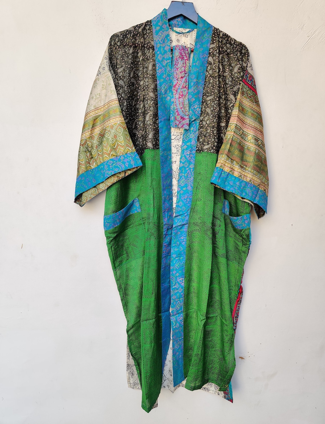 Wholesale Sari Kimono Lot Women Wear Kimono Sari Robes | Etsy