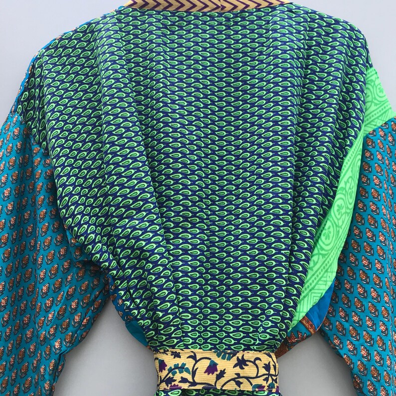 Short Silk Sari Kimono Robe, Indian Art Silk, Women's Wear - Etsy UK