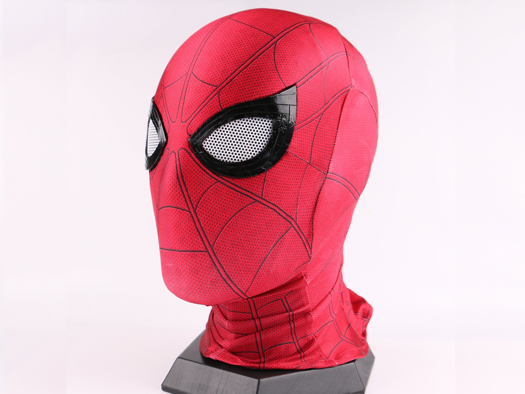 Symptome Spur Rechtschreibung Spiderman Homecoming Maske Jahrestag Leicht Verletzt Zu Werden 
