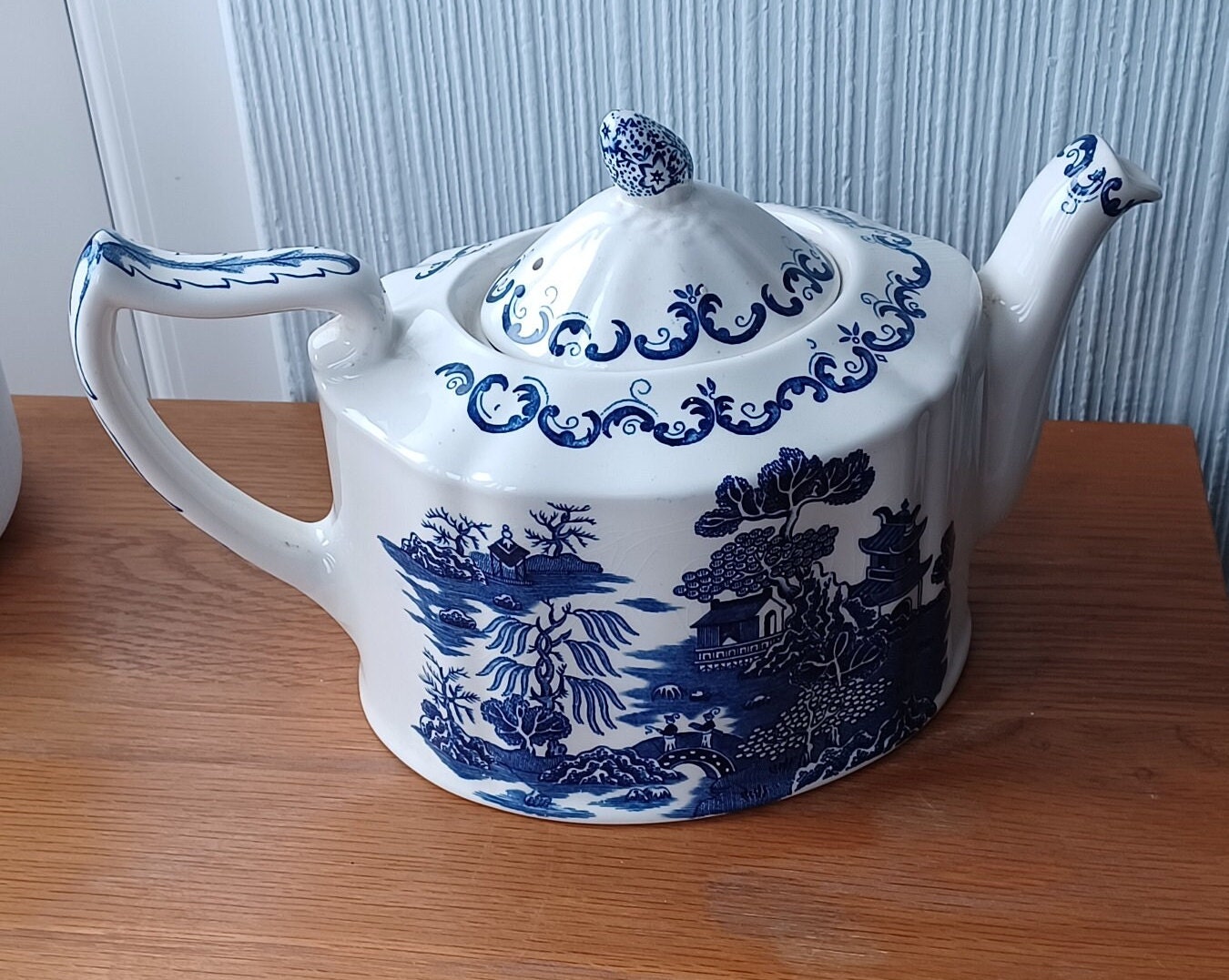 Willow Teapot by Masons for Ringtons Limited 75th Anniversary 1907-1982 ...