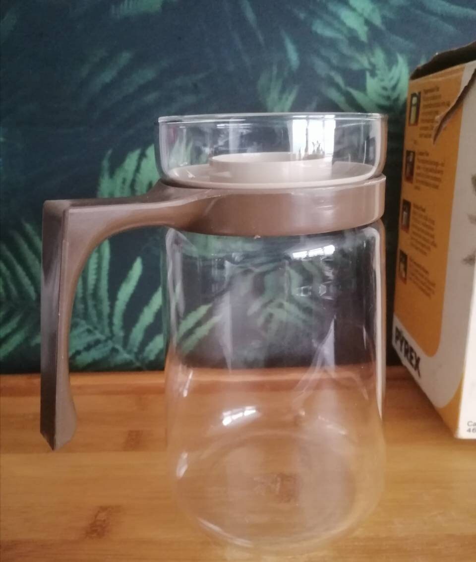 Pyrex Juggler Pyrex Glass Jug 1 Litre - Etsy