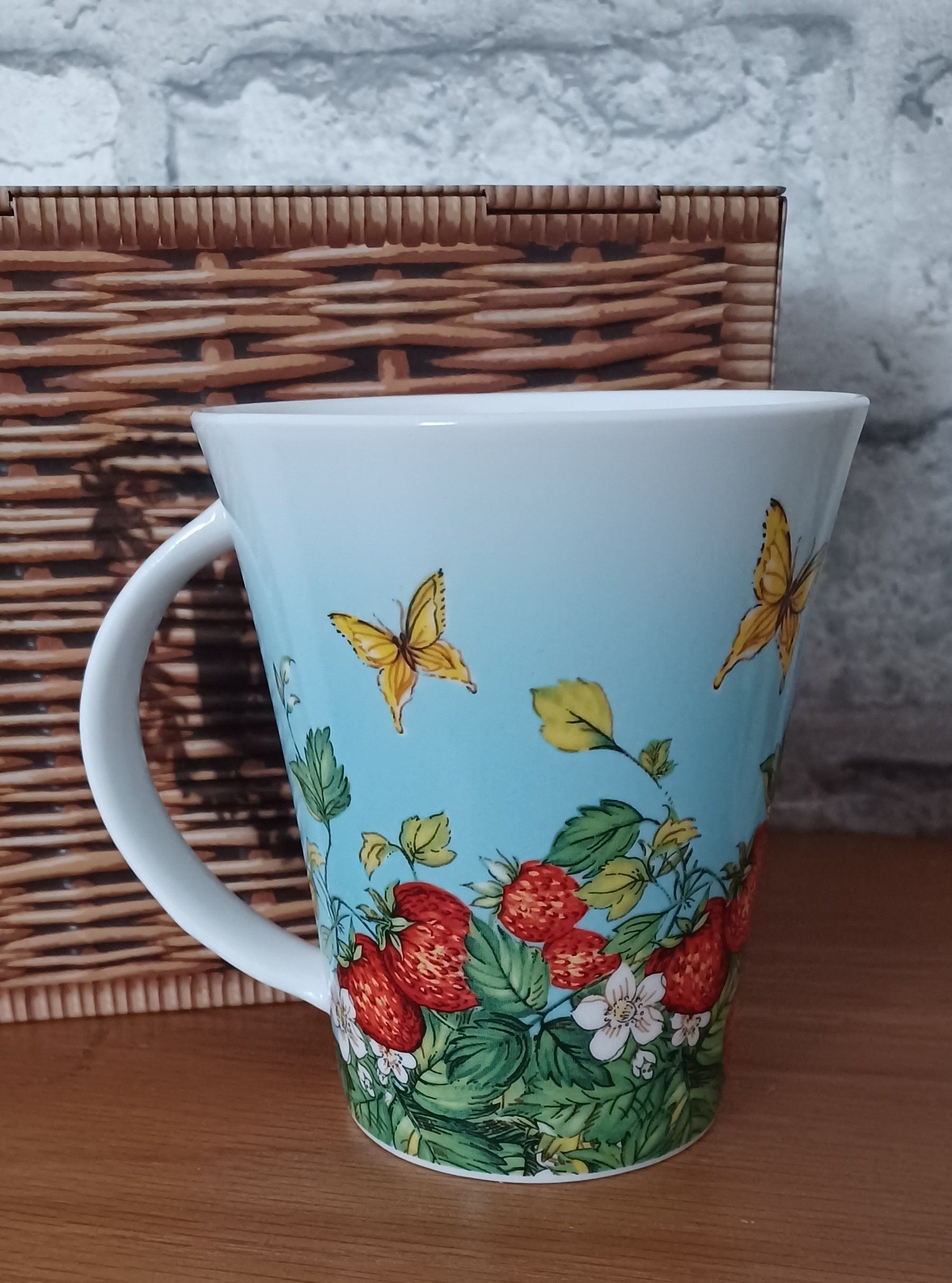 Ringtons Bone China Mugs Centenary Mug or Summer Breeze or - Etsy