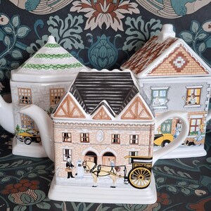 Ringtons Collectable Teapots House Collectors Teapots Wade Ceramics Tea ...