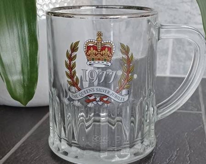 Queen Elizabeth II Silver Jubilee Beer Mug Tankard 1977 Half Pint ...