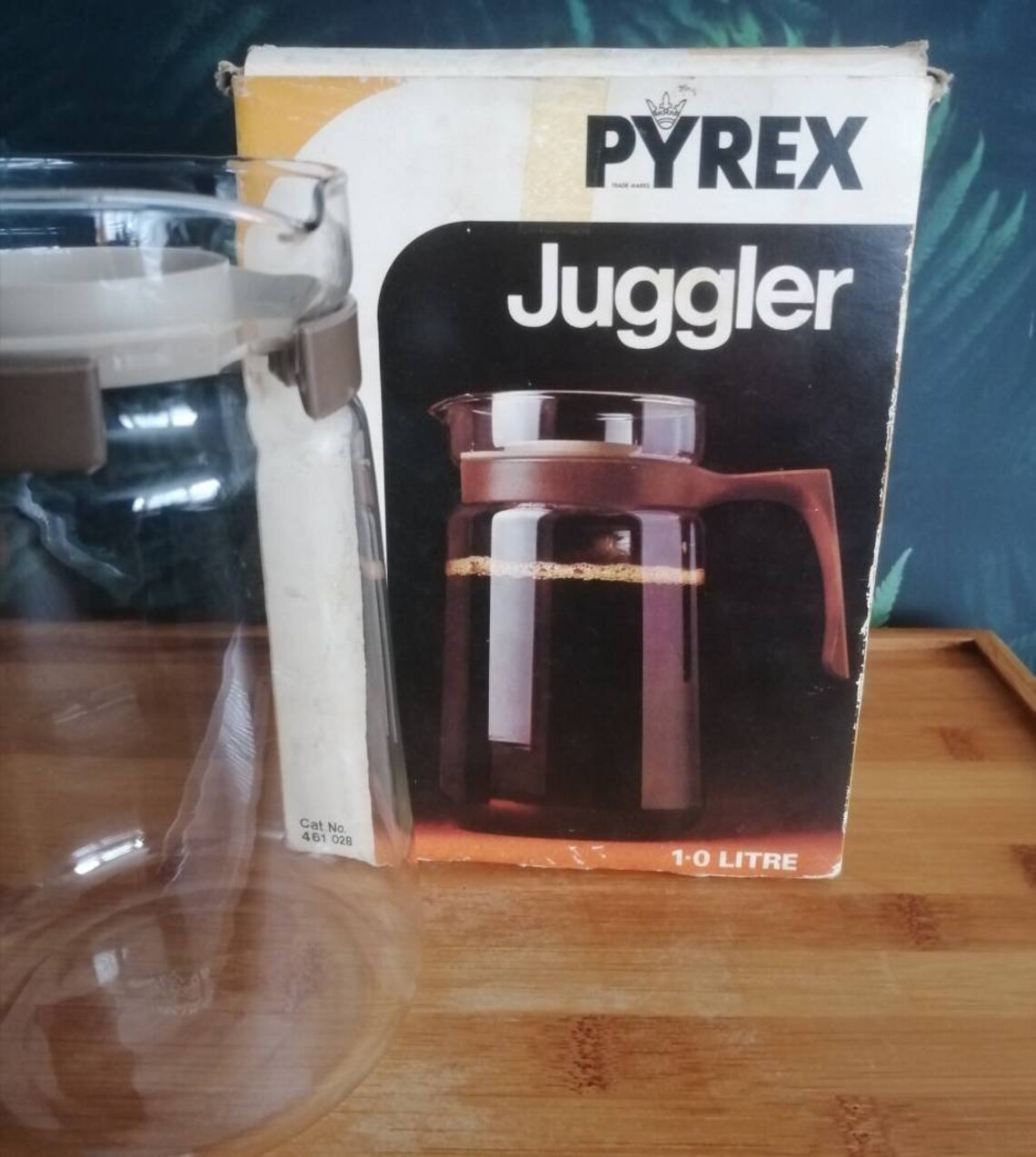 Pyrex Juggler Pyrex Glass Jug 1 Litre - Etsy
