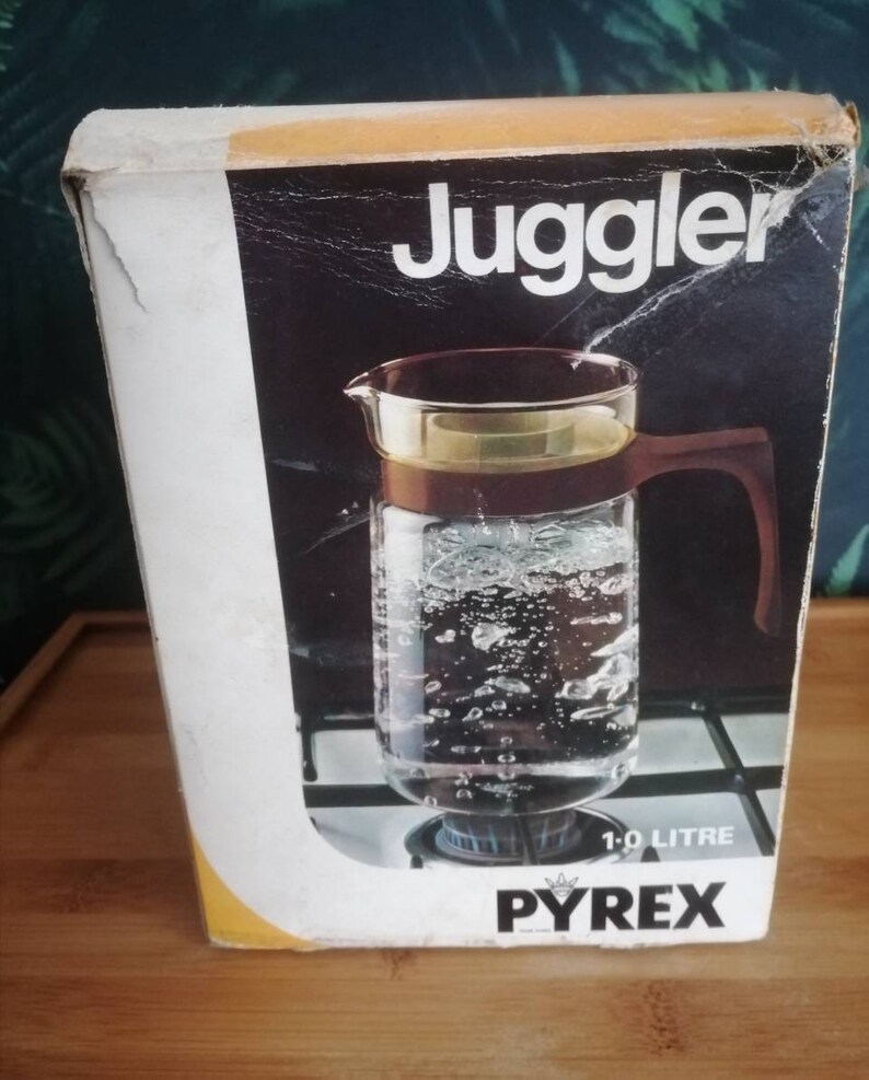 Pyrex Juggler Pyrex Glass Jug 1 Litre - Etsy