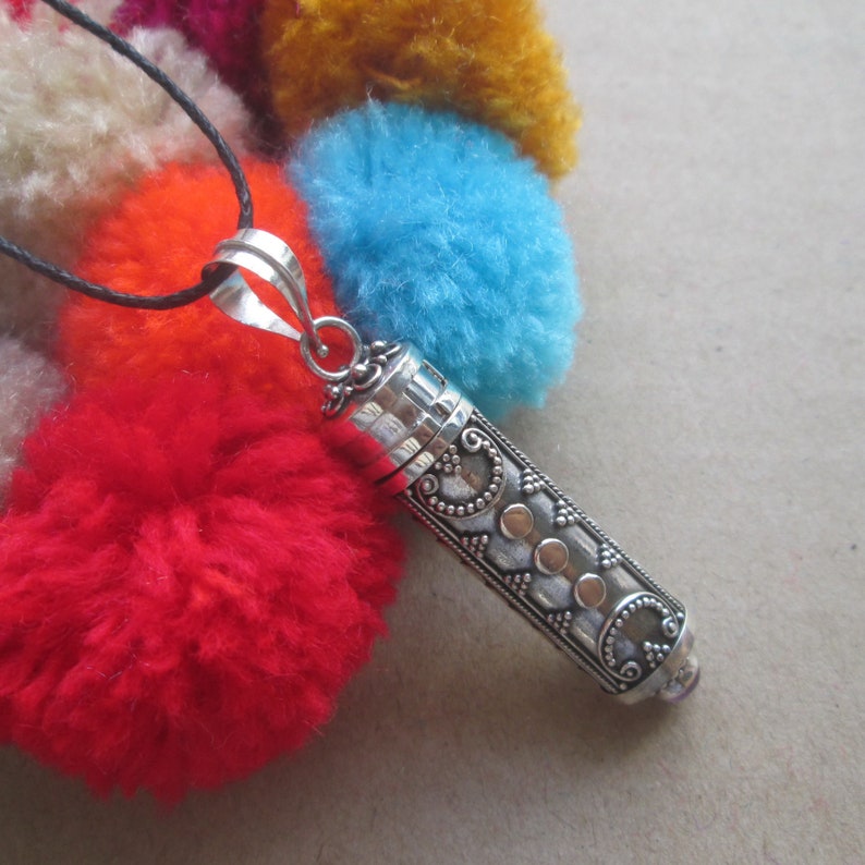Handmade Bali Sterling Silver Prayer Box Pendant, Cabochon Stone BB03 ...