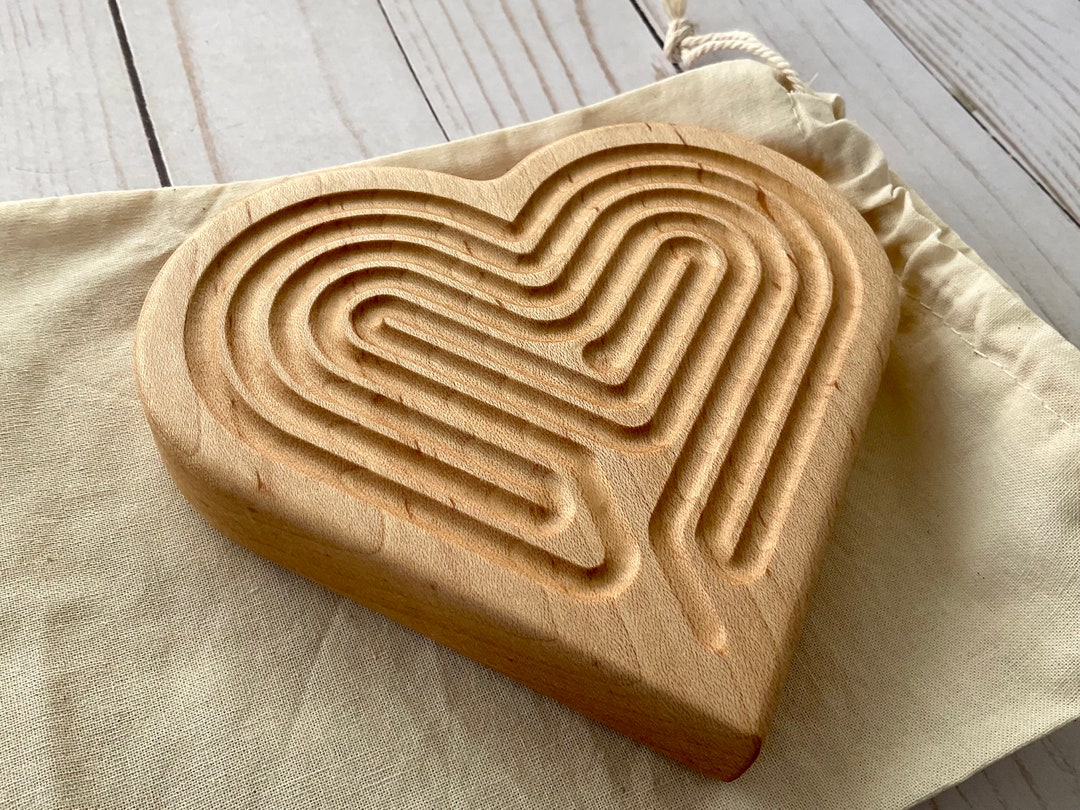 Small Heart Finger Labyrinth - Maple Wood Meditation Labyrinth | Hand ...