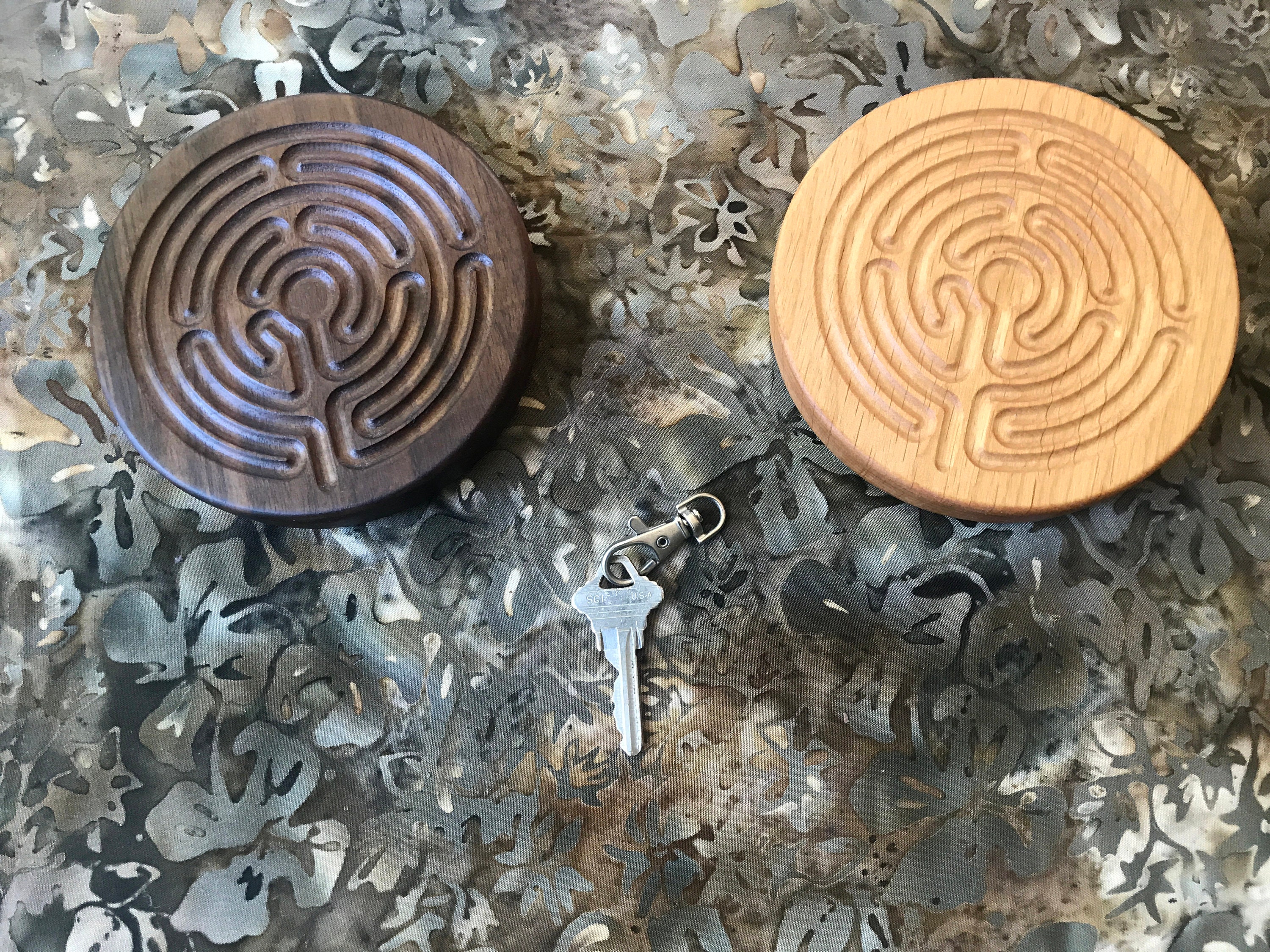 Handheld Chartres Finger Labyrinth Wood Labyrinth - Etsy UK