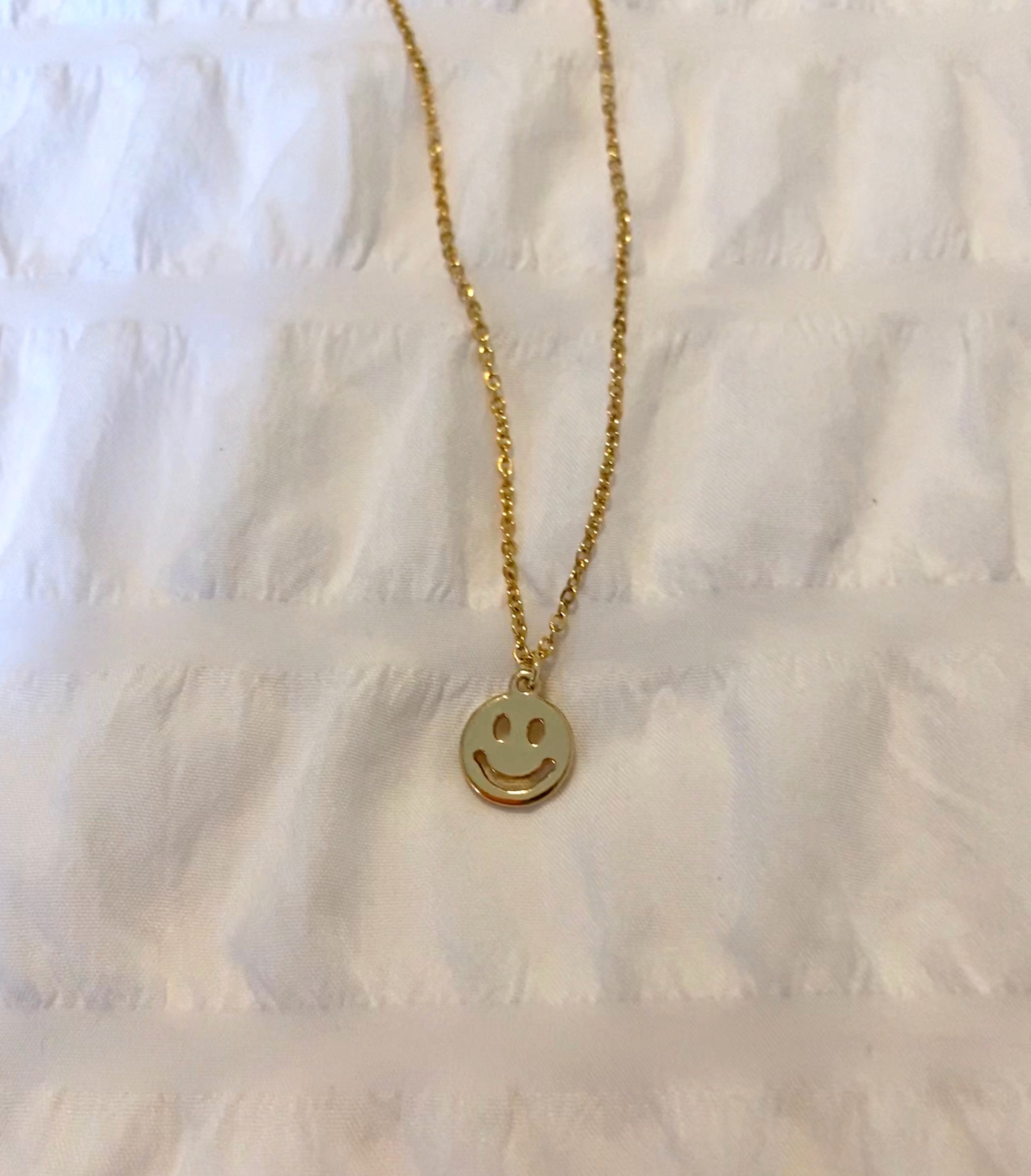 Smiley Face Necklace | 18k Gold Plated Happy Face Necklace, Dainty ...