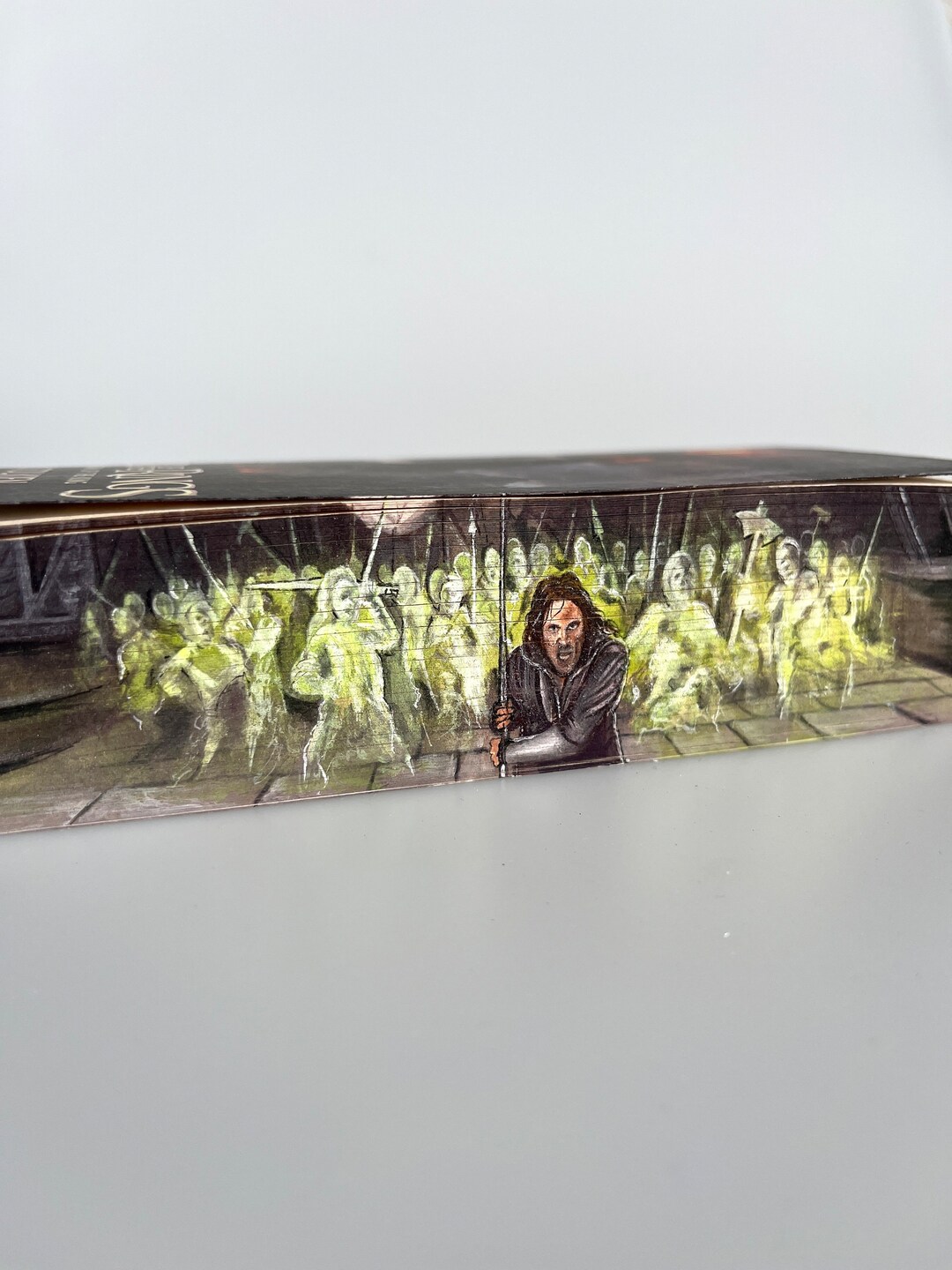 Fore-edge Painting | Painted Edges on Lotr - Etsy