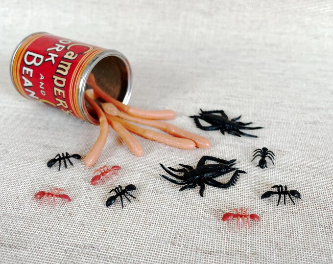 Molly's Creepy Crawlers Vintage American Girl | Bean Can Worms Ants and ...
